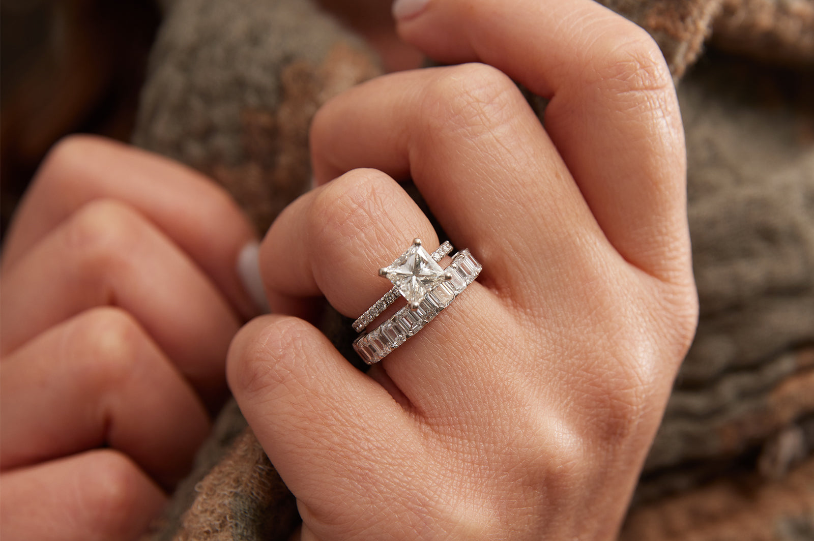 Discover the Brilliance of Moissanite Engagement Rings – Livia Diamonds